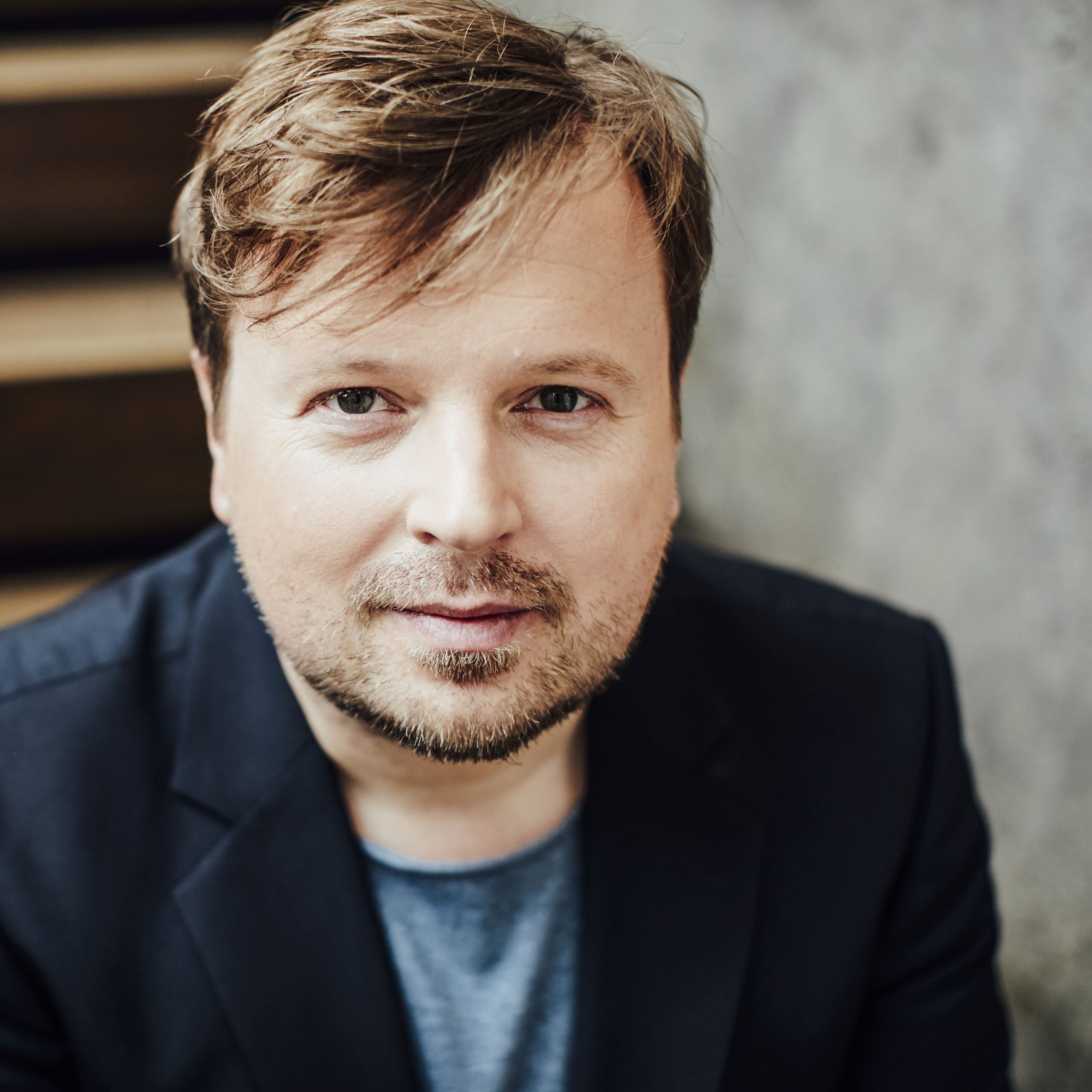 Eline Hadermann interviewde Franz Vitzthum over Gif en tegengif - AMUZ