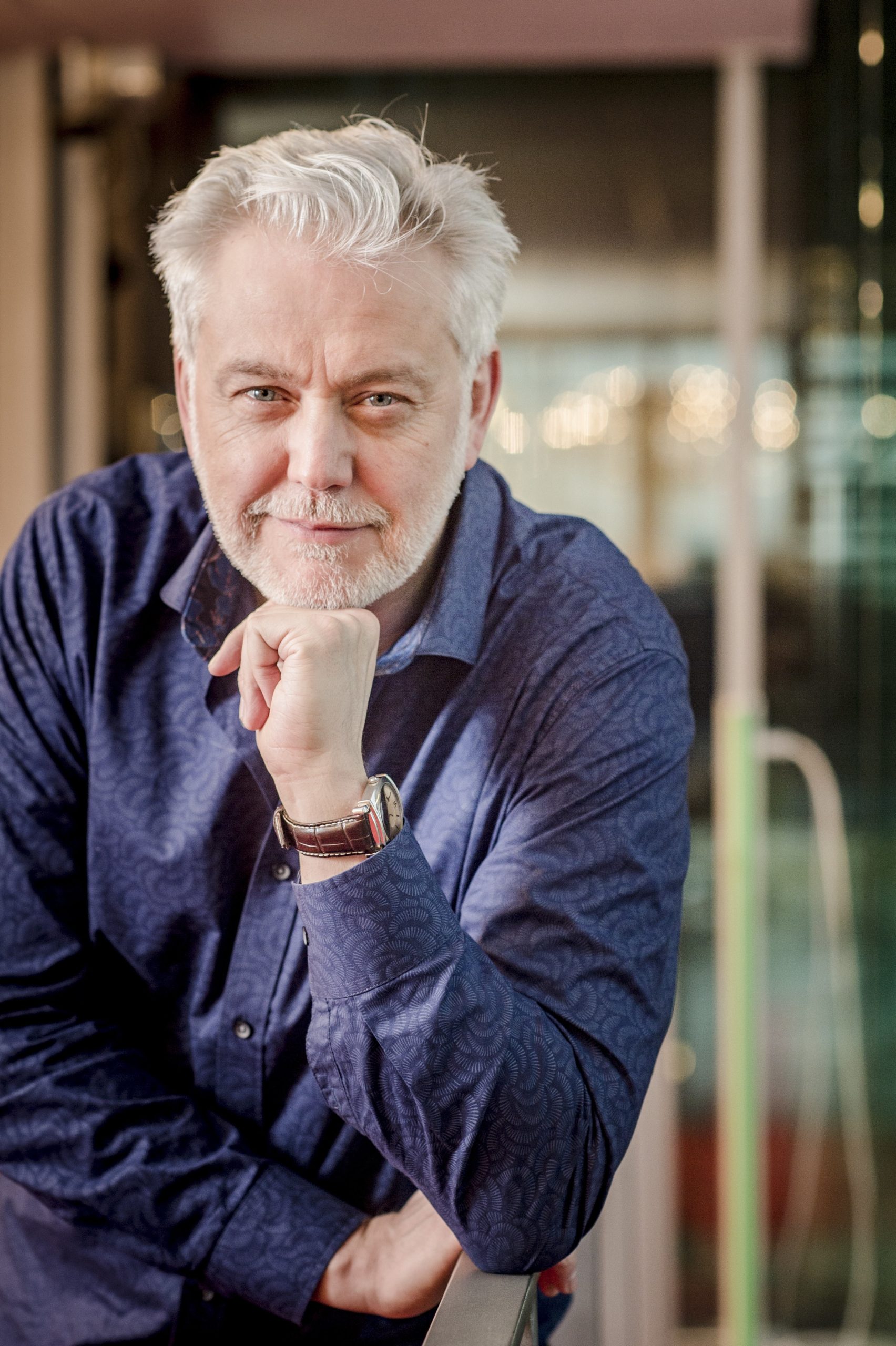 Lore Binon, Vlaams Radiokoor & HERMESensemble - AMUZ